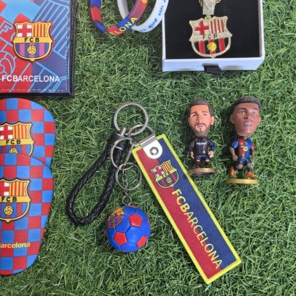 Visca Barca Messi Gift Bundle - soccermysterybox.com